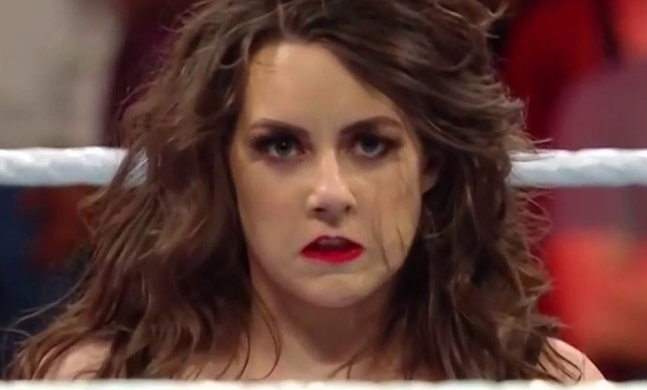 WWE Star Returns on RAW with New Look and New Attitude, Possible Title ...