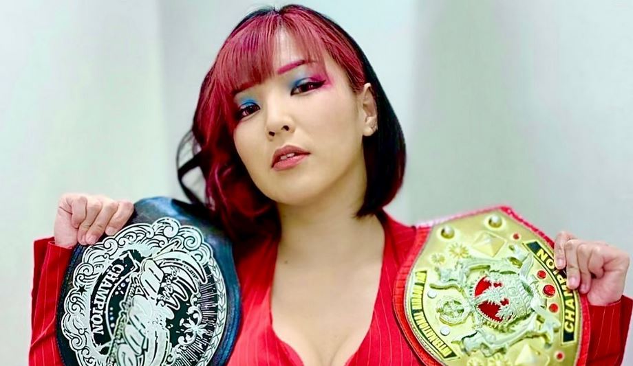 Hikaru Shida Comments On Main Eventing Last Night's AEW Holiday Bash
