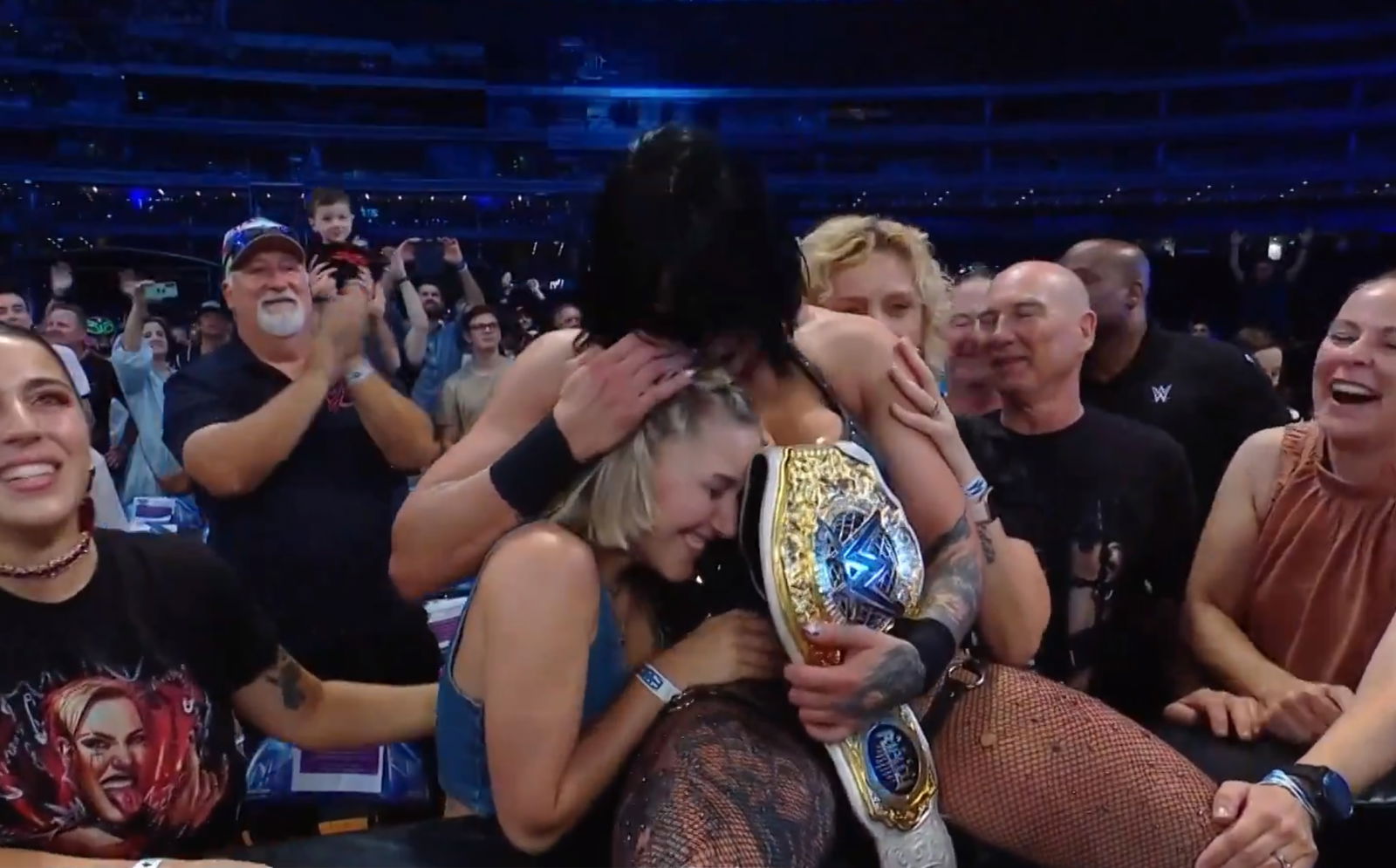 Rhea Ripley Celebrates Win With Family, Dominik Mysterio Reacts ...