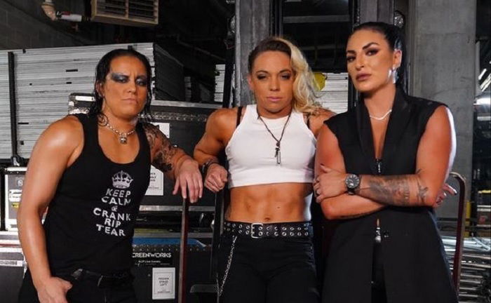 WWE Faction Gets New Name, WWE Legends Backstage At 8/12 Raw, More