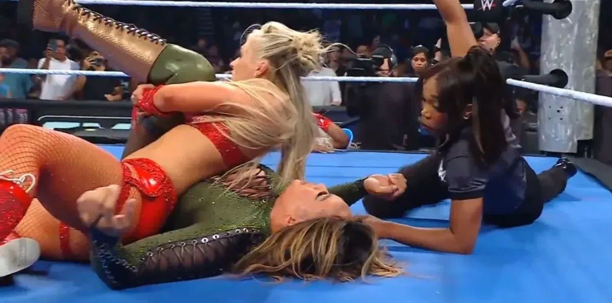 Backstage Update On A Massive Botch On Last Week's Episode Of WWE SmackDown, Torrie Wilson ...