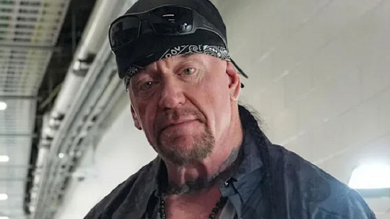 The Undertaker To Host Special Live 'Six Feet Under' Show 24 Hours ...